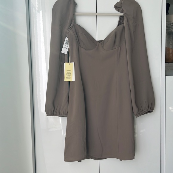 Aritzia | Dresses | Aritzia Wilfred Novella Dress Size 2 Nwt | Poshmark